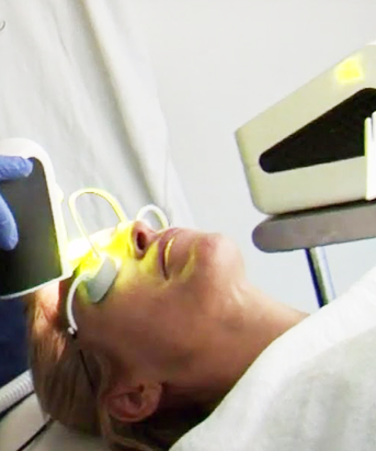 Pro Yellow Laser Paket Perawatan Komplit untuk Atasi Berbagai Masalah