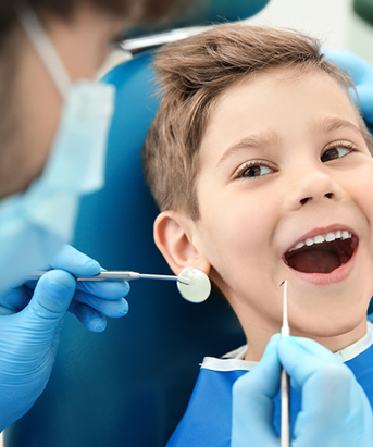 Perawatan Gigi Berlubang Pada Anak